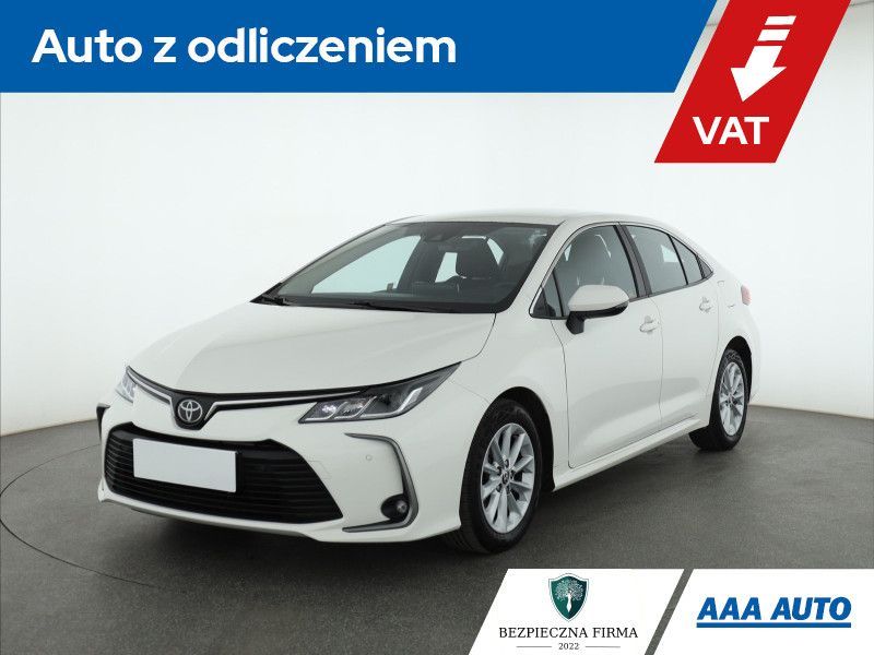 Toyota Corolla Seria E16 Sacin - Samochody Osobowe - Otomoto.pl