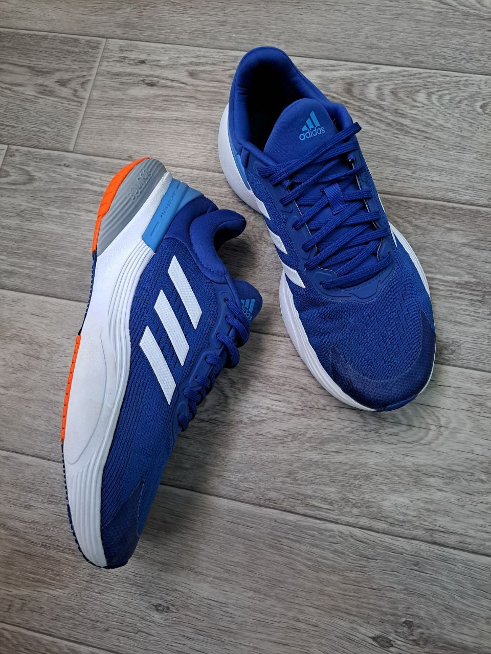 Кроссовки adidas оригинал р 40: 1 000 грн. - Кросівки для міста ...