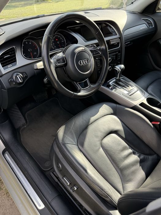 Audi A4 B8 2012 Stary Wołów • OLX.pl