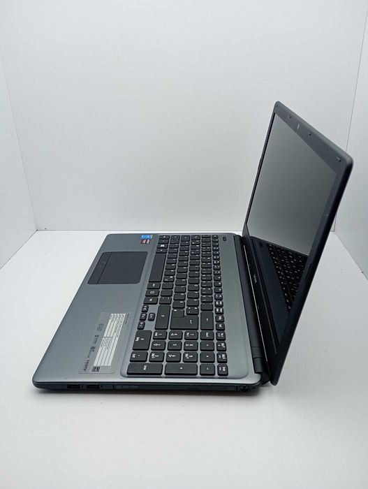 Acer E1-572G CPU:i5-4200U Video:AMD Radeon R5 M240 Ram:8gb HDD:1000gb ...