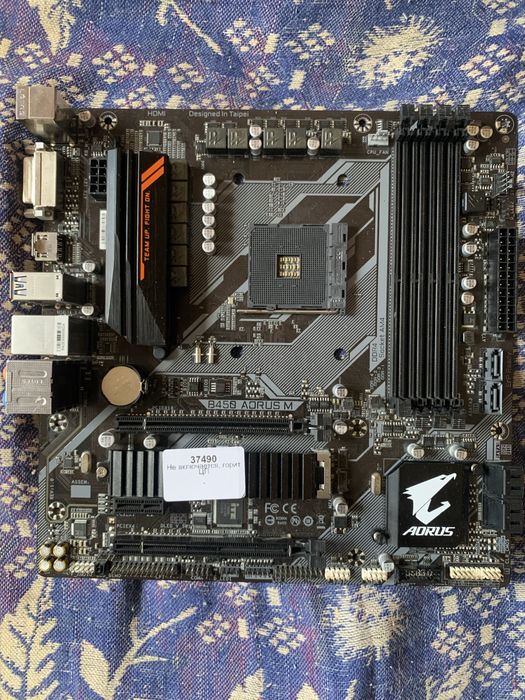 Материнская плата aorus b450m: 1 000 грн. - Комплектуючі та аксесуари Кривий Ріг на Olx