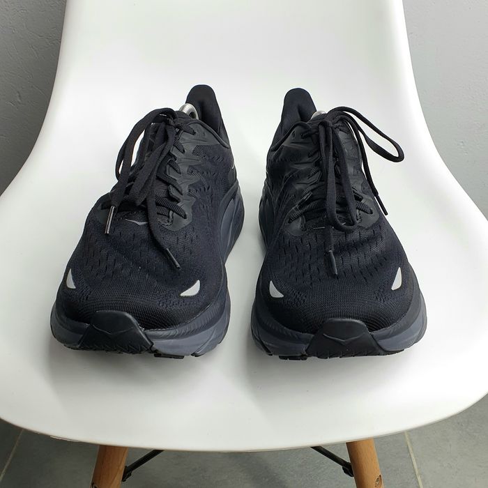 Кросівки Hoka One One Clifton 8 46 розмір 369: 1 949 грн. - Кросівки для бігу Ужгород на Olx