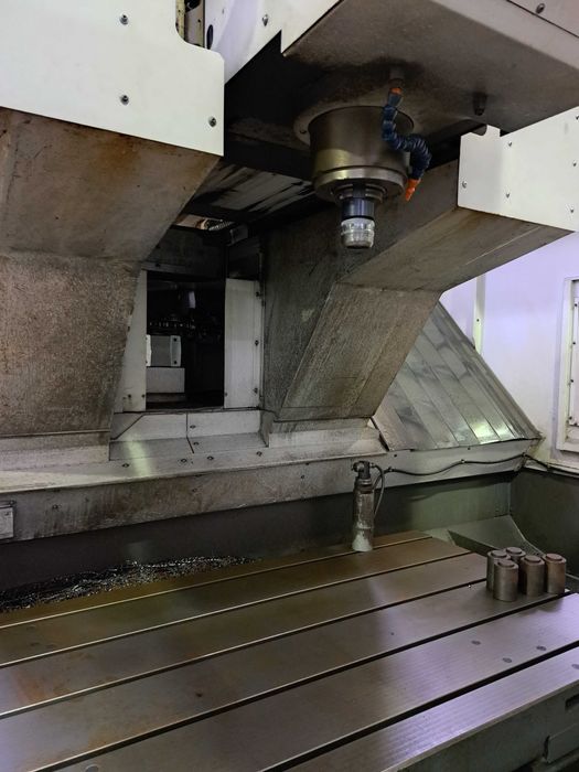 Fresadora CNC Cincinnati LAMB FTV Marinha Grande • OLX Portugal