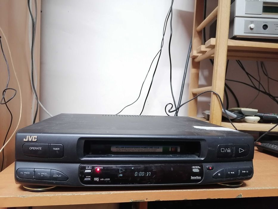 Magnetowid VHS JVC HR-J225EG Częstochowa Stare Miasto • OLX.pl