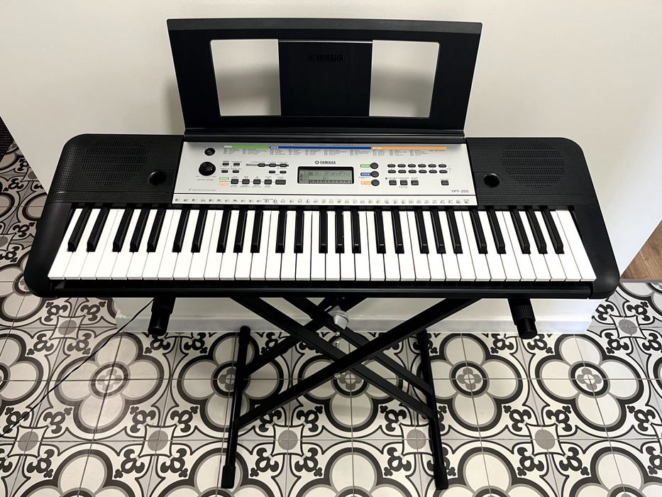 NOWY!! Keyboard Yamaha YPT-255, pulpit do nut, statyw Adam Hall Stands ...