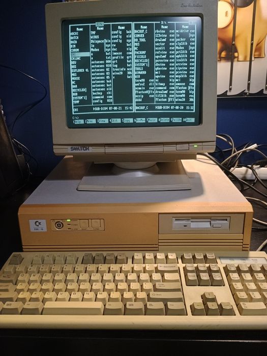 Commodore PC 286/386 zestaw z monitorem i klawiaturą, sprawny ...