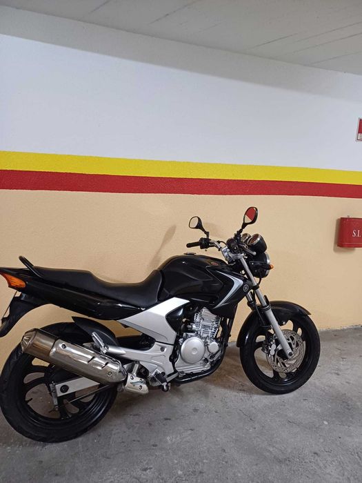 YAMAHA YBR/FAZER 250 Carnaxide E Queijas • OLX.pt