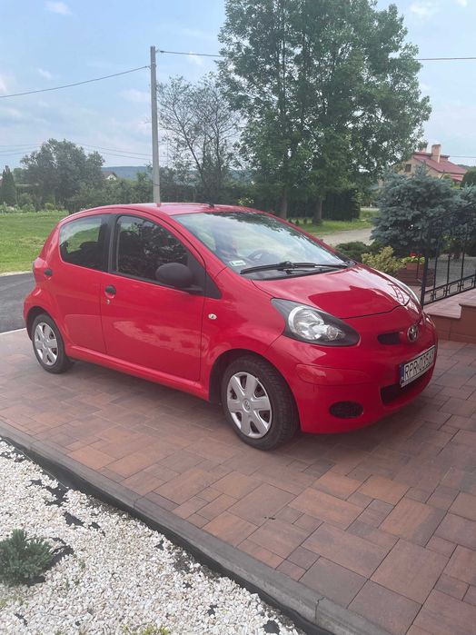 Sprzedam Toyotę Aygo Polski Salon Jasło • OLX.pl