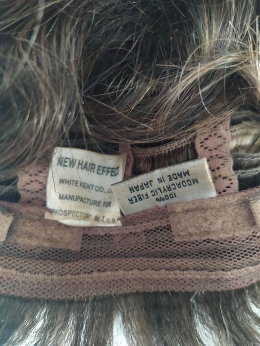 Peruka krótka ciemny brąz pasemka Grabno • OLX.pl