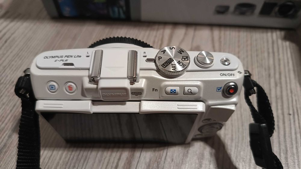 Aparat Olympus PEN Lite E-PL6 Kiełczów • OLX.pl