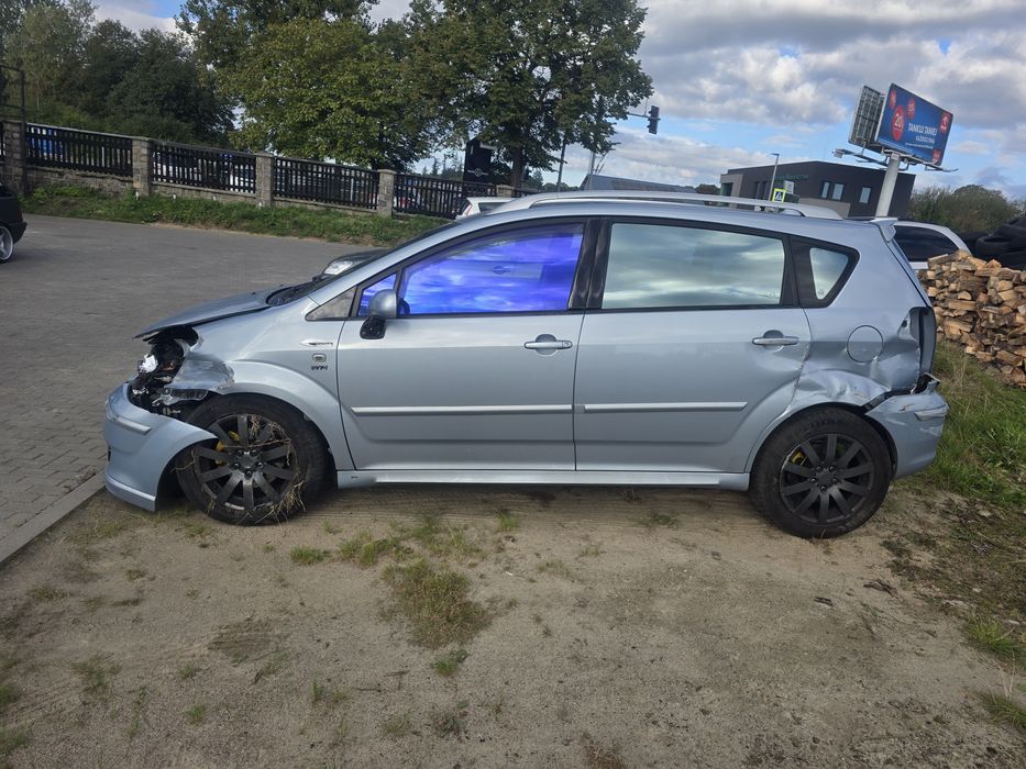 Toyota corolla verso 1.8b 7os Słupsk • OLX.pl
