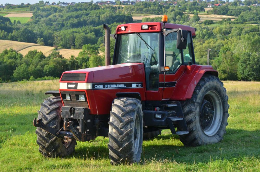 Case 7120 Magnum Skawina • OLX.pl