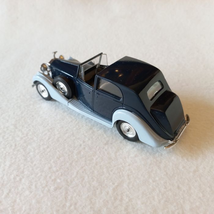 Miniaturas Rolls Royce escala 1/43 Ramalde • OLX Portugal