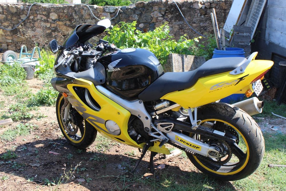 Honda CBR 600 F4 Castelo Branco • OLX Portugal