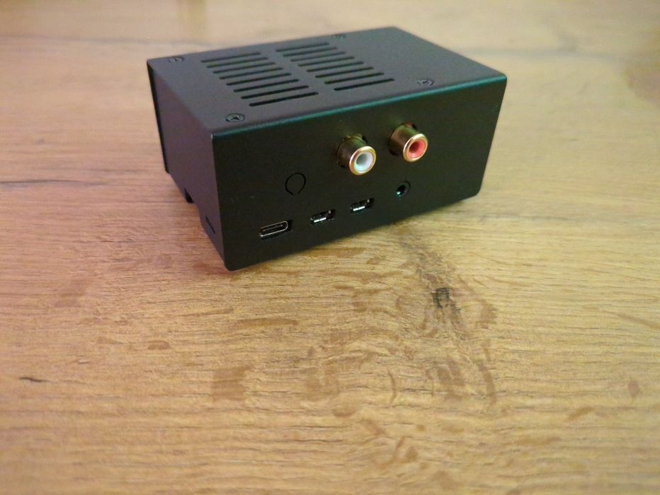 Hifiberry DAC+ razem z raspberry pi 4b 2GB obudowa, karta 16gb Nowe ...