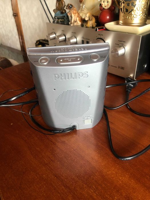 Радио и будильник Philips.: 350 грн. - Радіоприймачі Володимир на Olx
