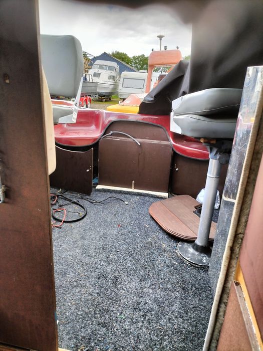 Micro Plus 500 łódź kabinowa Police Anny Jagiellonki • OLX.pl