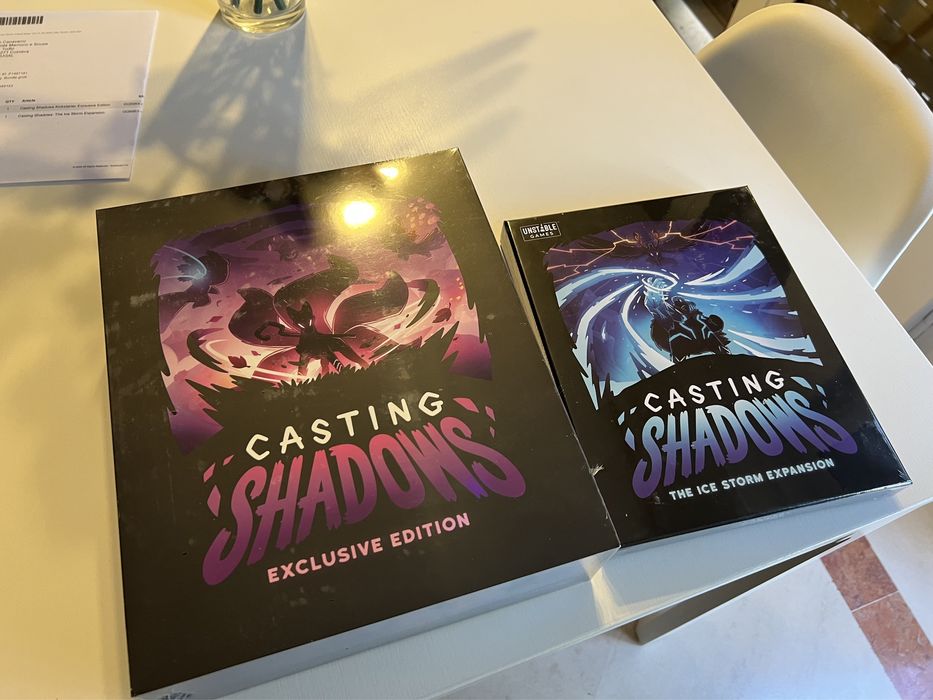 Casting Shadows • Kickstarter Exclusive Edition • Nova por abrir Lumiar ...