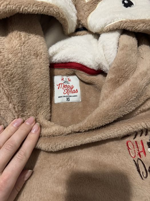 Новорічне худі светр світшот олень house: 499 грн. - Худі Львів на Olx