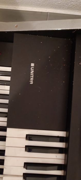 Orgão vintage Unitra ESTRADA 207 AR Vialonga • OLX Portugal