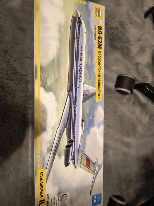 Il62M Zvezda 1:144 nowy - kalkomania LOT Kraków Prądnik Czerwony • OLX.pl