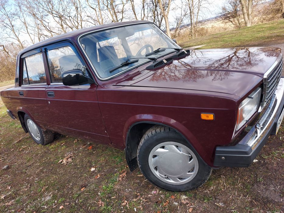 ВАЗ 2107 2009 року: 2 000 $ - ВАЗ Ромни на Olx