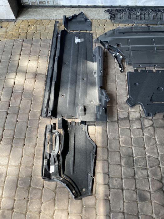 Защита днища дна мотора коробки бампера пильник Audi Q5 8R0: 80 ...