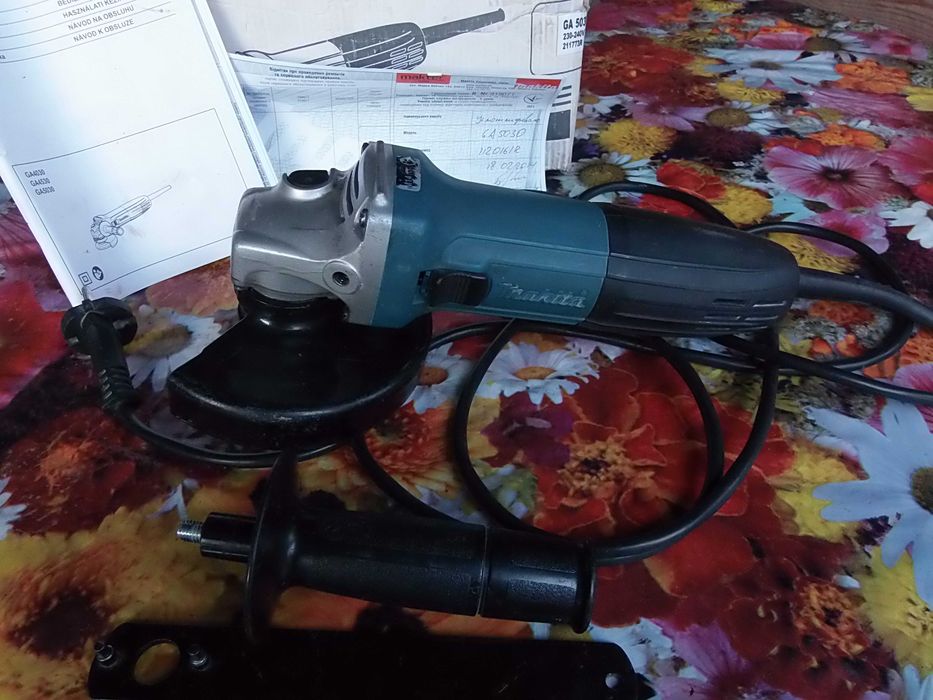 Болгарка Makita GA5030: 2 350 грн. - Электроинструмент Носовка на Olx