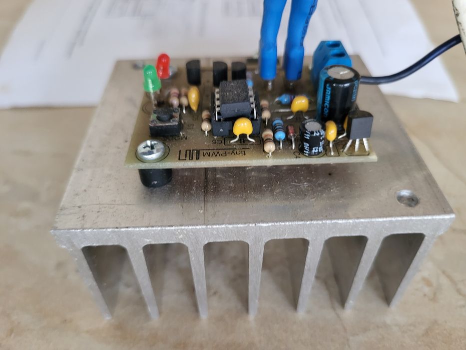 Regulator kontroler solarny ładowania akumulatora tiny-PWM polski ...