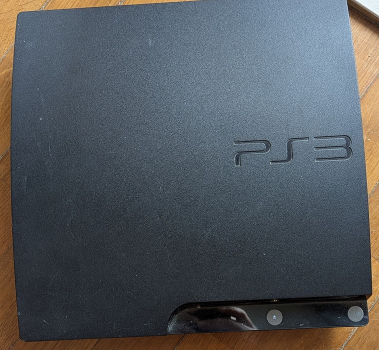 PS3+comando+2jogos Águas Santas • OLX.pt