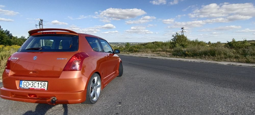 Suzuki Swift IV Hatchback 1.5 VVT 102KM 2005r. Gdańsk Chełm z dzielnicą ...