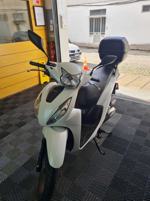 Honda Vision 2024 Nogueira, Fraião E Lamaçães • OLX.pt