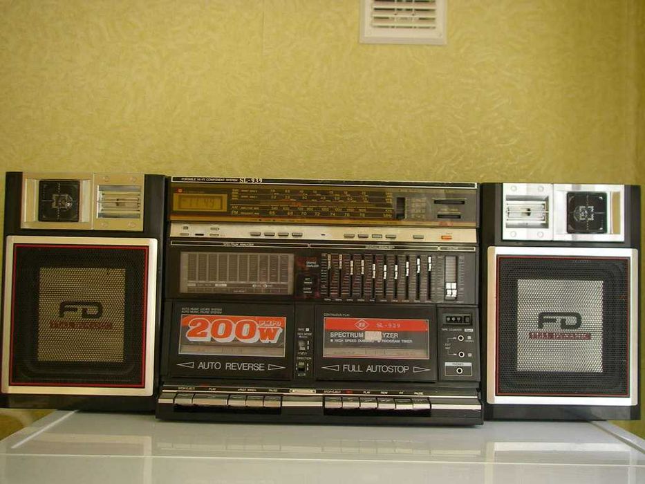 Схема восстановления Магнитолы SL-939 клон (SHARP WF-939): 250 грн ...