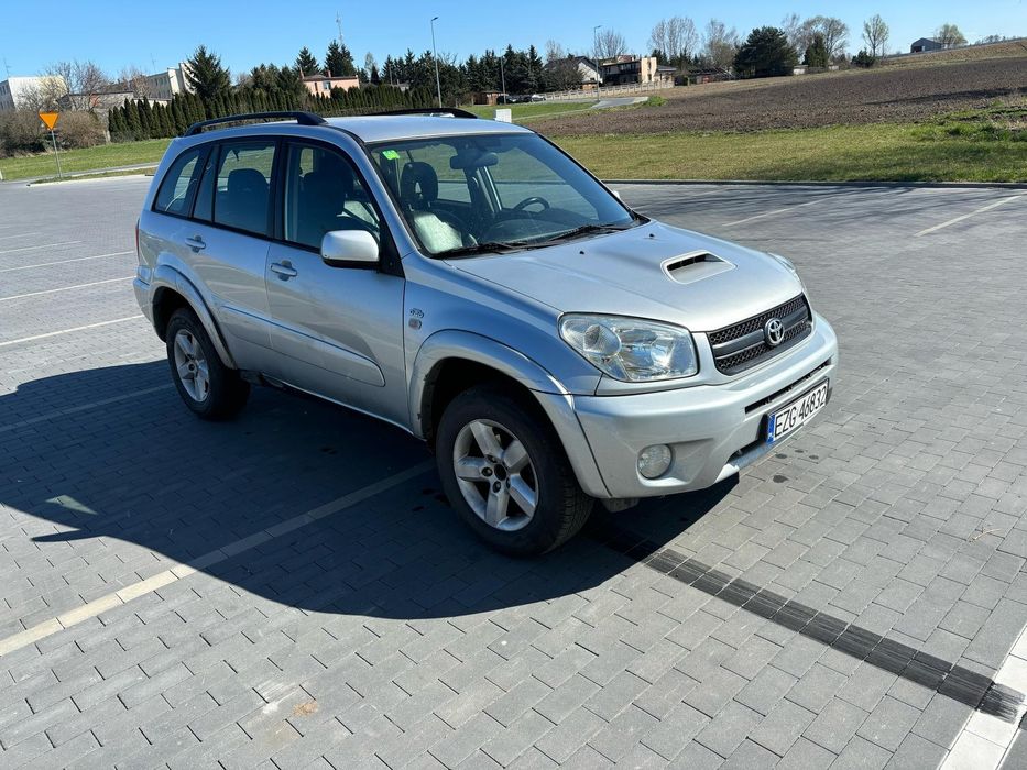 Toyota Rav 4 2005 Parzęczew • OLX.pl