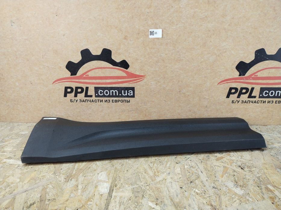 Volvo XC40 2017- Накладка двери задняя правая молдинг 31448319: 32 ...
