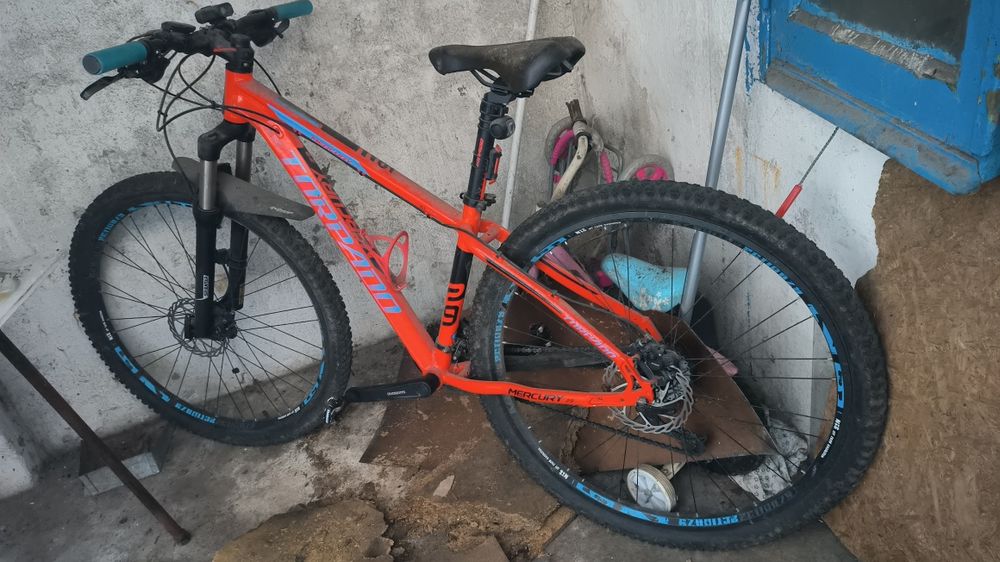 Bicicleta Tornado roda 29 Sacavém E Prior Velho • OLX Portugal
