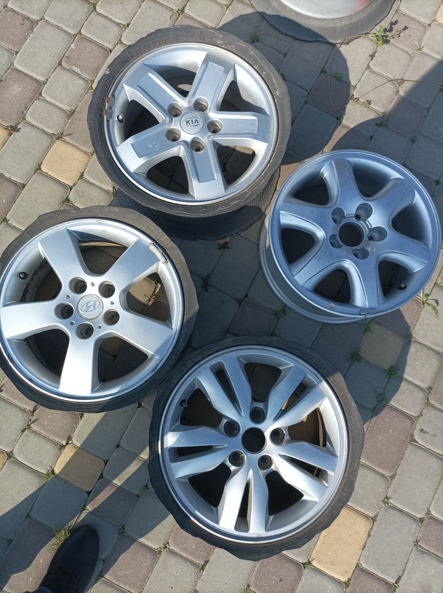 Диск r16 kia Hyundai: 2 000 грн. - Диски Остриця на Olx