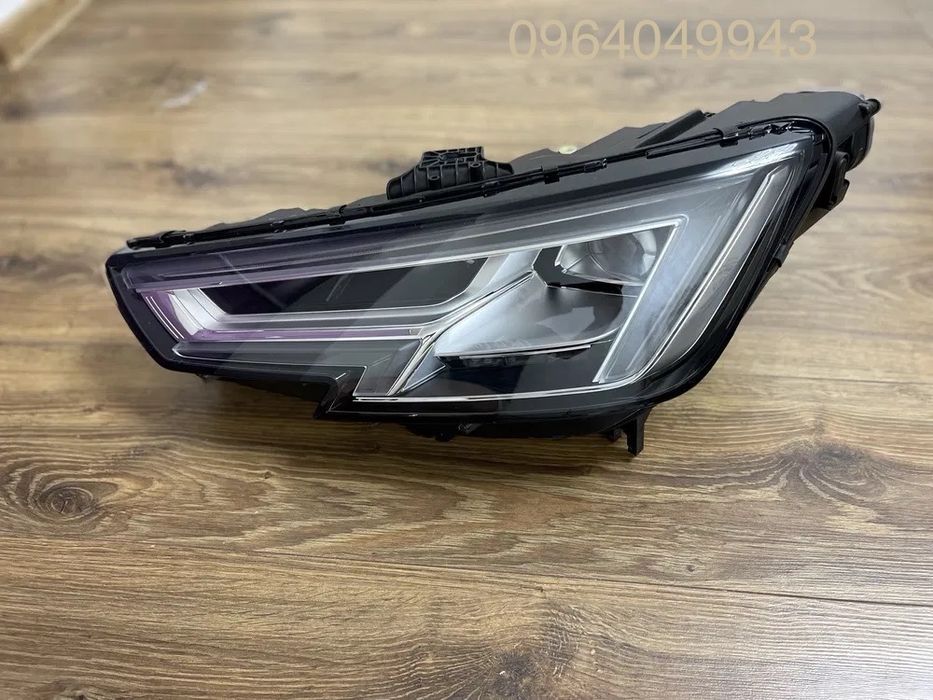 Фари оригінальні Audi A4 B9 2017-2019 FULL LED ліва фару пердні а4: 370 $ - Передні фари Івано ...