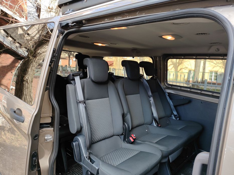 Wynajem busa Ford custom Świebodzice • OLX.pl