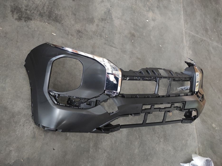 Бампер передний Mitsubishi Outlander 2022 2023 2024: 250 $ - Бамперы ...