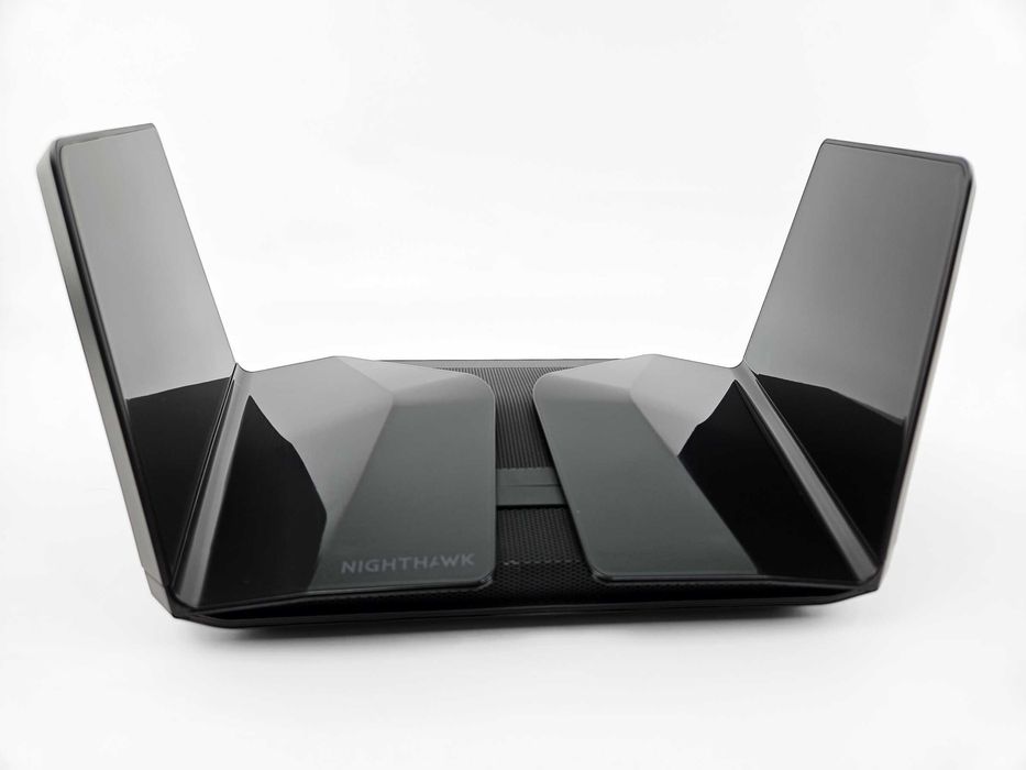 Ігровий роутер NETGEAR Nighthawk AX12 RAX200: 7 000 грн. - Периферійні ...
