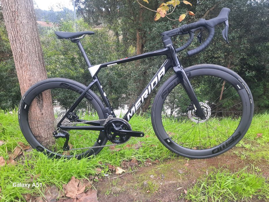 Promocaoo merida carbono 105di2 rodas carbono Águeda E Borralha • OLX.pt
