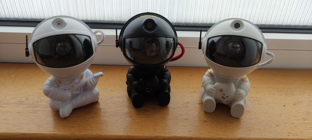 Астронавт космонавт нічник проектор зоряного неба 750 грн Освітлення Луцьк на Olx