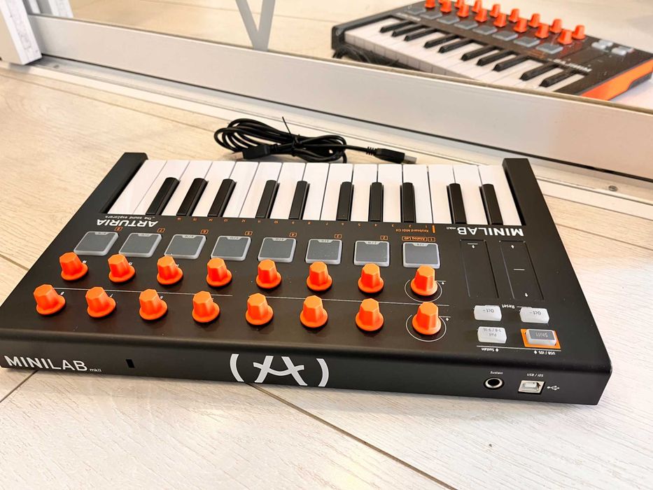 Arturia Minilab MKII Orange Edition: 3 249 грн. - Студійне обладнання ...