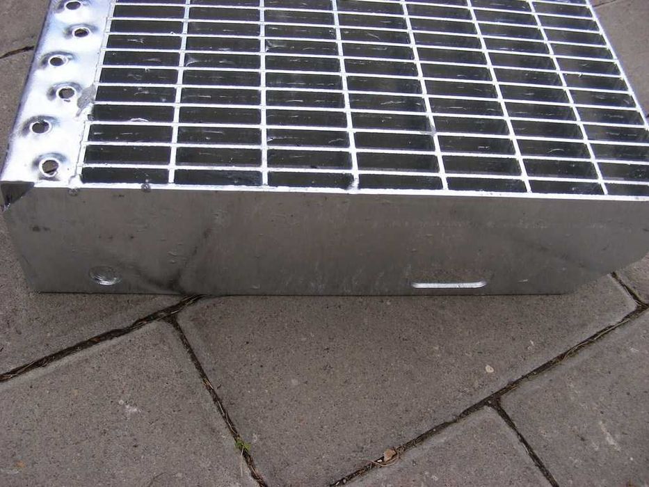 Nowość !! Stopnie metalowe drobne oczko 34x11 1000x270mm / wysyłka ...