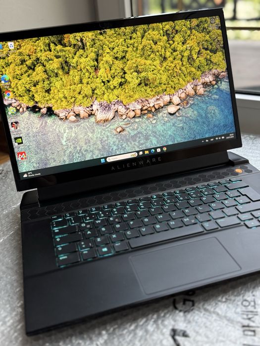 Dell Alienware M15 R2 i7 9750H | RTX 2070 | SSD 1TB | 16GB | 144 Hz: 23 ...