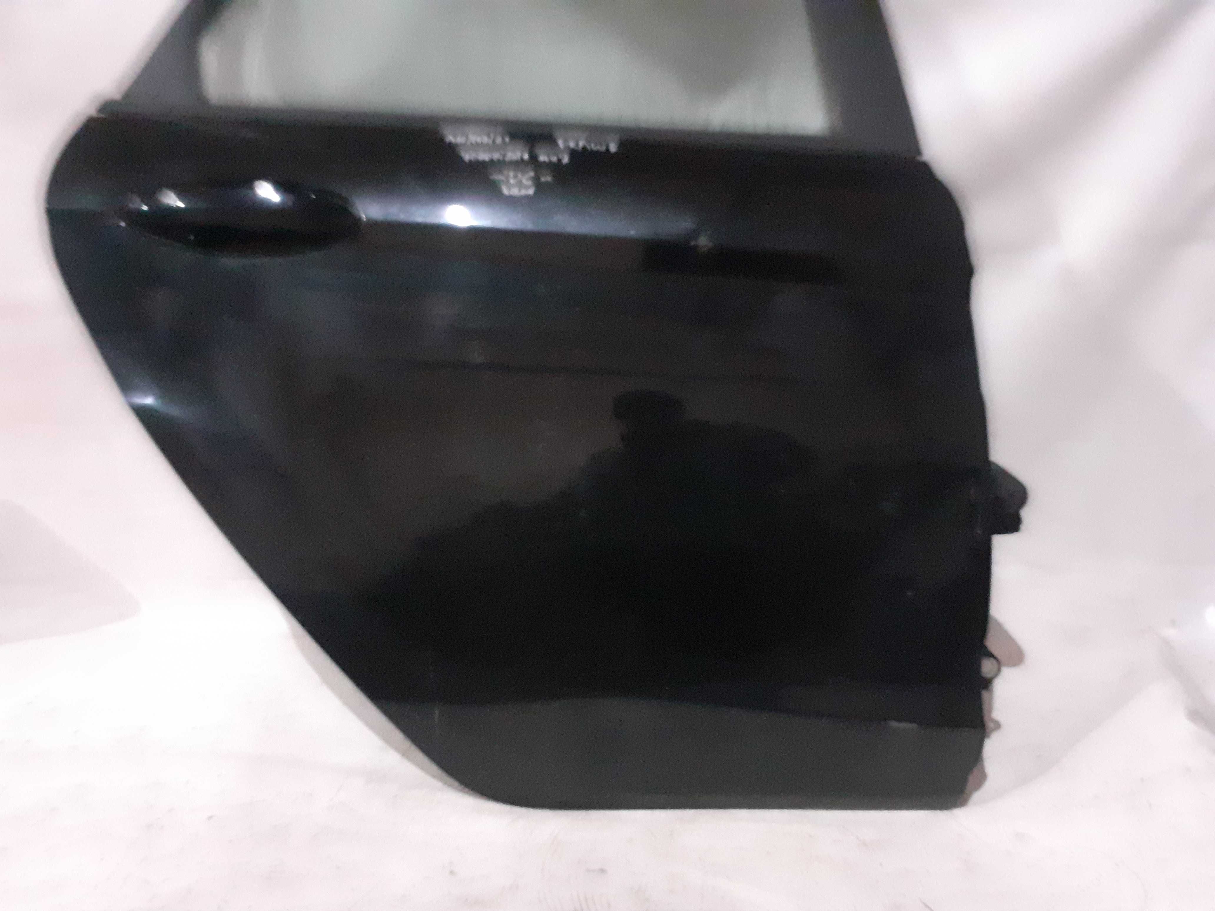Drzwi Tył Tylne Prawe Ford Fiesta MK7 Kod Lakieru: DC- Panter Black ... Drzwi Tył Tylne Prawe Ford Fiesta MK7 Kod Lakieru: DC- Panter Black ...