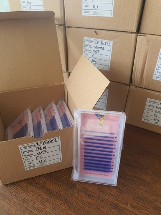 5 Caixas de pestanas azuis para extensão de pestanas Algueirão-Mem ...