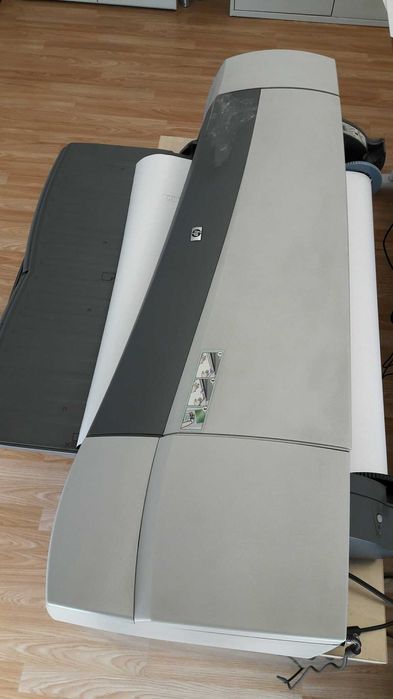 Ploter Designjet HP 110 plus nr Oiã • OLX.pt