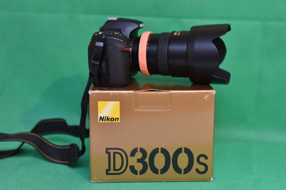 Полный комплект NIKON D300s + карта памяти + 2 батареи: 6 500 грн. - Цифрові фотоапарати Київ на Olx